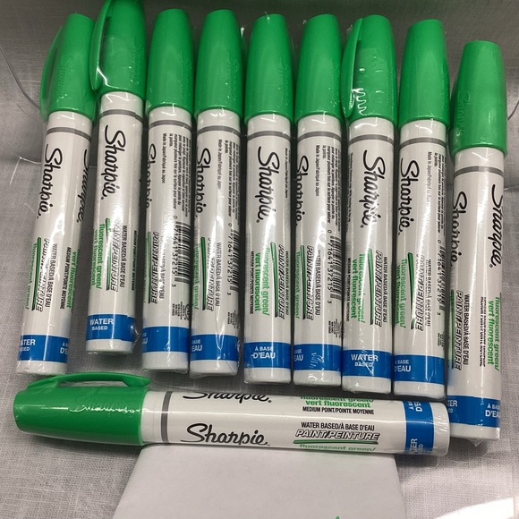 Sharpie | Office | Sharpie Paint Marker Pen Bundle Of Water Based ...